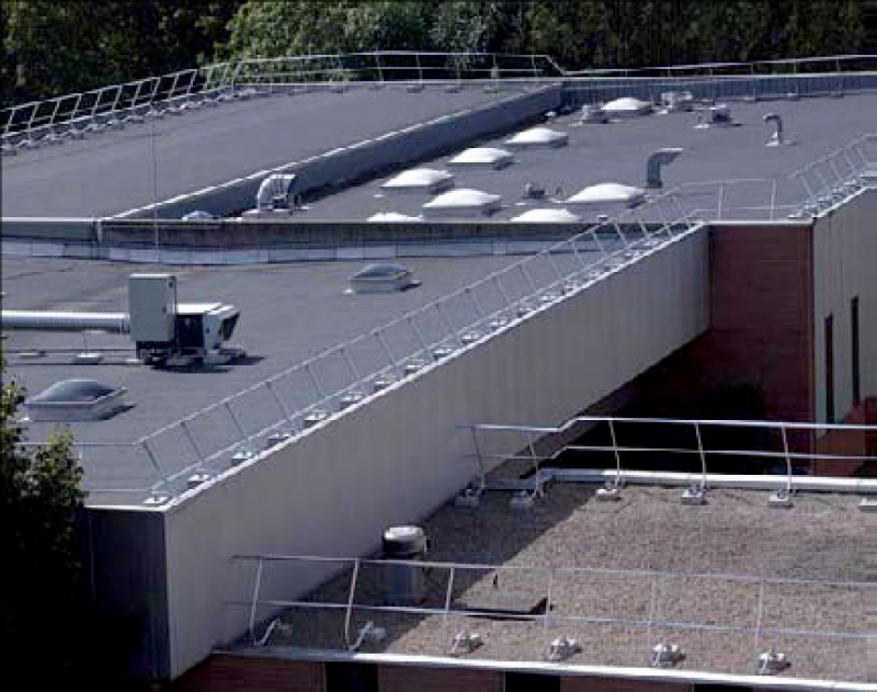 Prévention BTP - Poser une protection collective définitive en toits ...