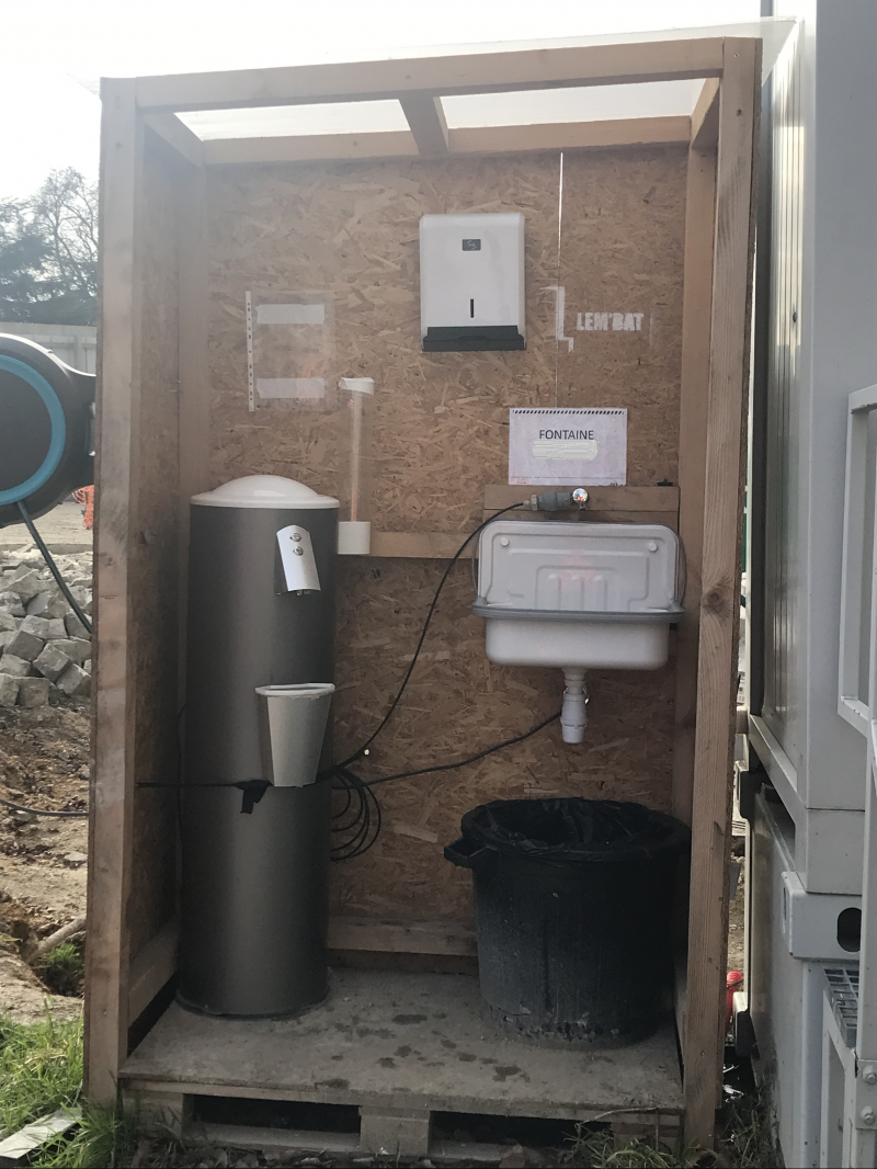 Des installations sanitaires d’appoint pour faciliter l'accès des ...